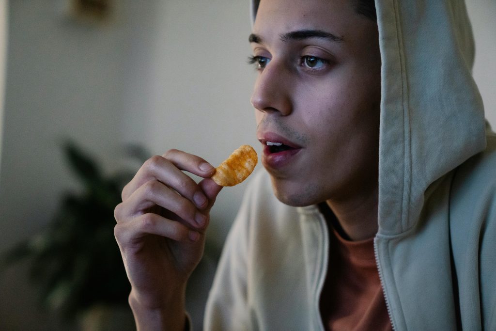 Why Midnight Snacks Hit Different (Plus a Cheat Sheet for Healthy ...